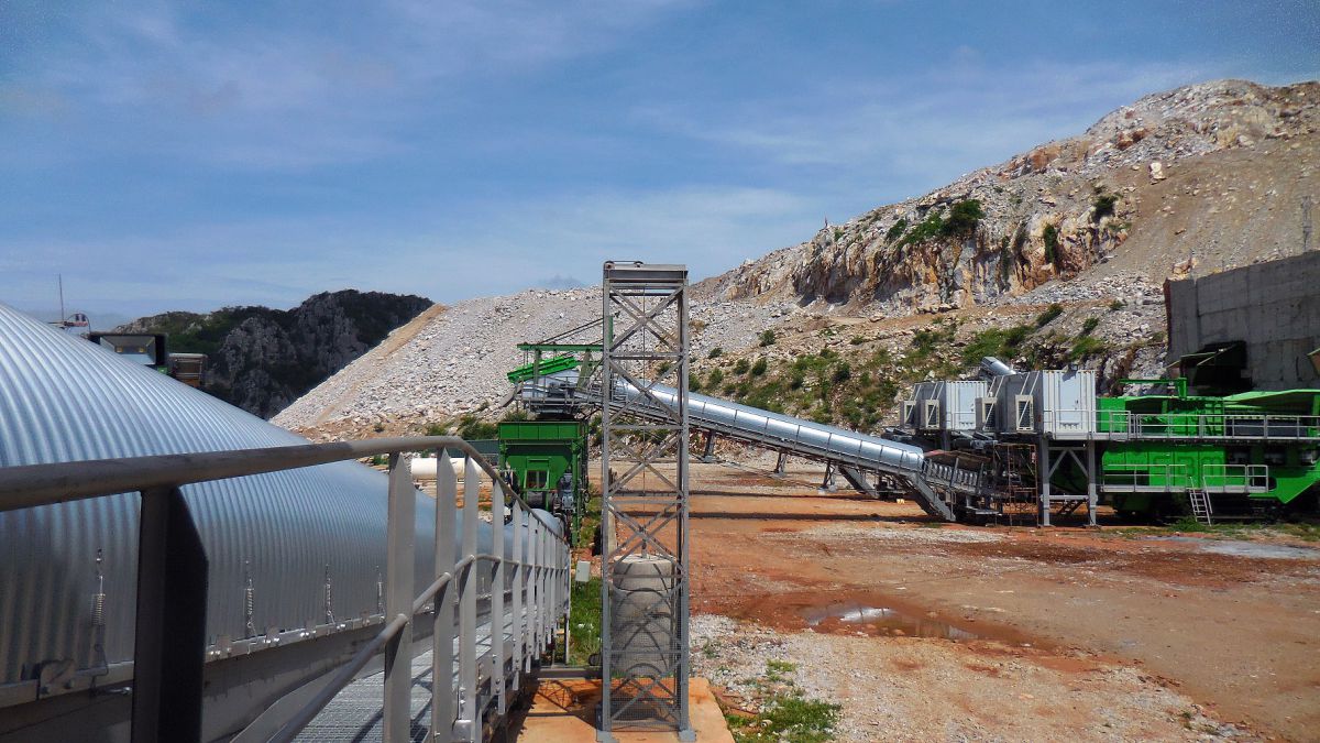 Conveying & Loading Systems von Beumer » Schüttgut Magazin